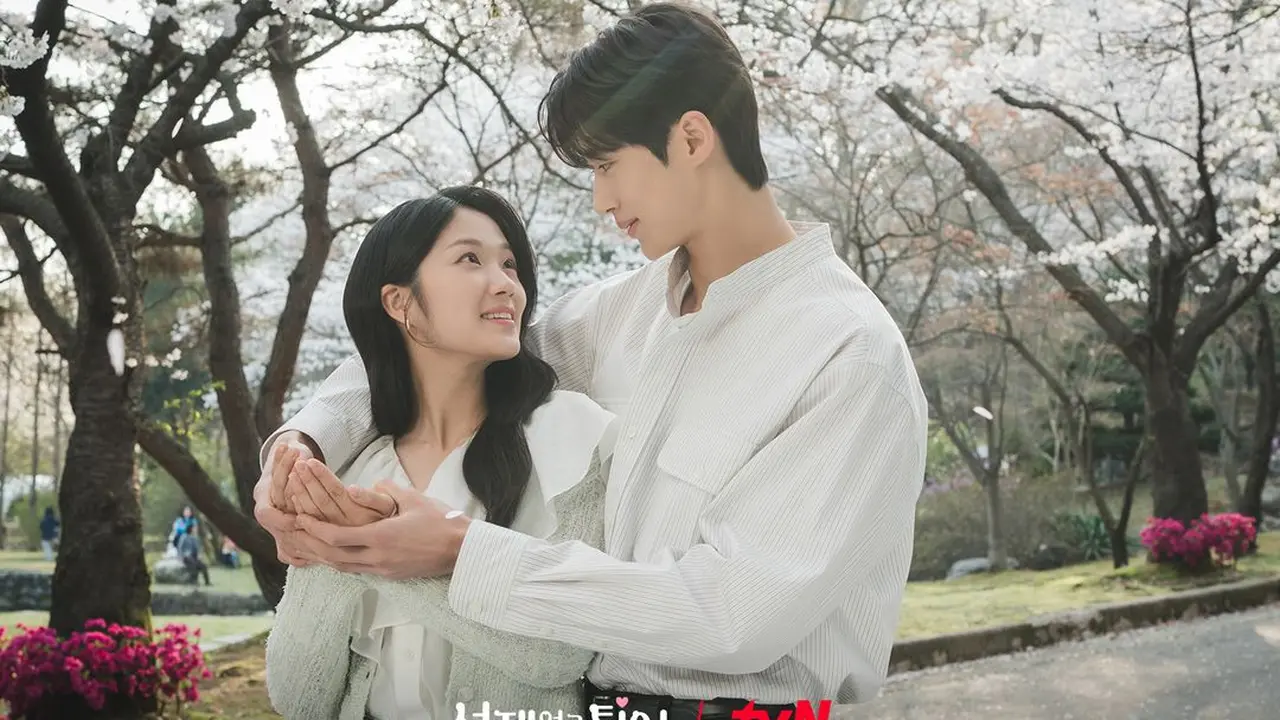 Lovely Runner Tamat, Penggemar Kembali Melirik Potret Manis Byeon Woo Seok dan Kim Hye Yoon yang ...