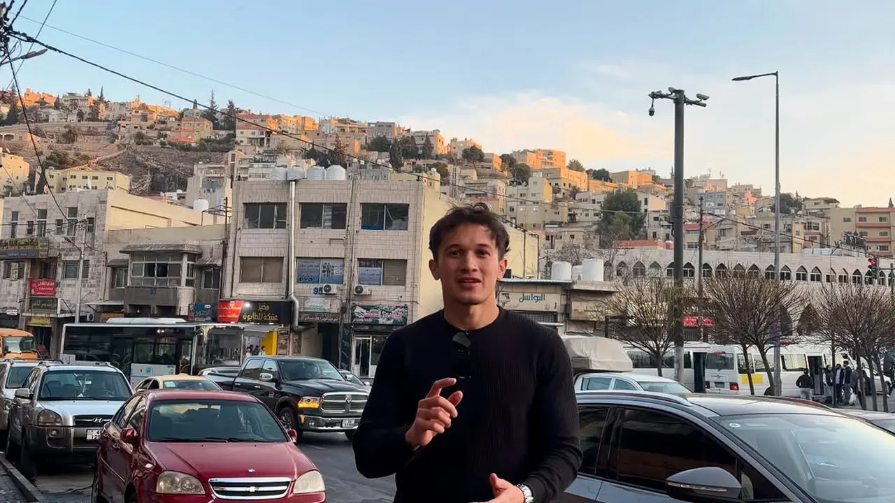 Pacari Cinta Laura, Intip Profil Arya Vasco Sang Model dan Aktor ...