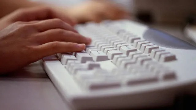 Cara Mengetik 10 Jari dengan Cepat dan Tepat untuk Pemula - Hot ...