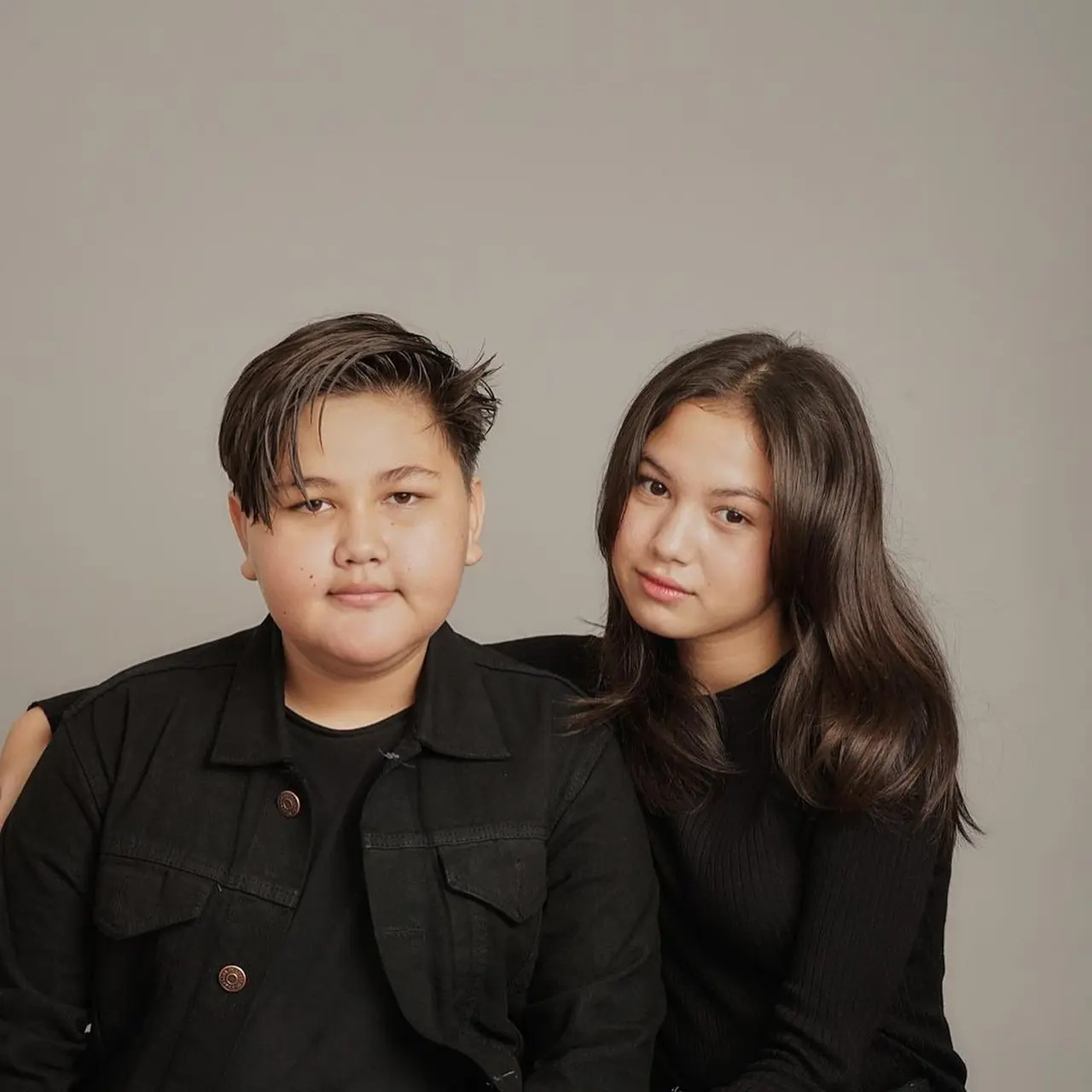 Lagi Libur Syuting, Ini 6 Pemotretan Saskia Chadwick Bareng Ibunda dan ...