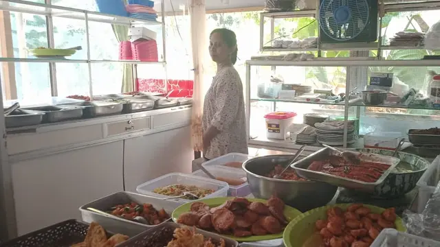 Sedap Mantap, Saksi Bisu Perjuangan Hidup Bu Romlah - Regional Liputan6.com