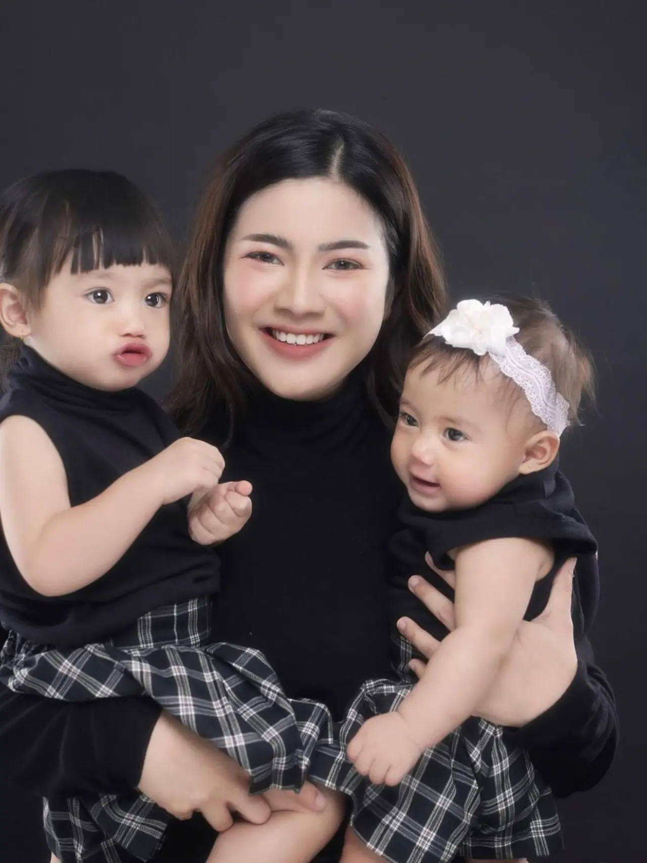 Potret Anak Felicya Angelista, Wajah Graziel dan Baby Zefanya Bikin Gemas - Citizen6 Liputan6.com