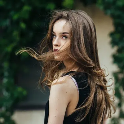 7 Model Cukur Rambut Pria Belah Tengah, Simpel Tapi Bikin Beda dan ...