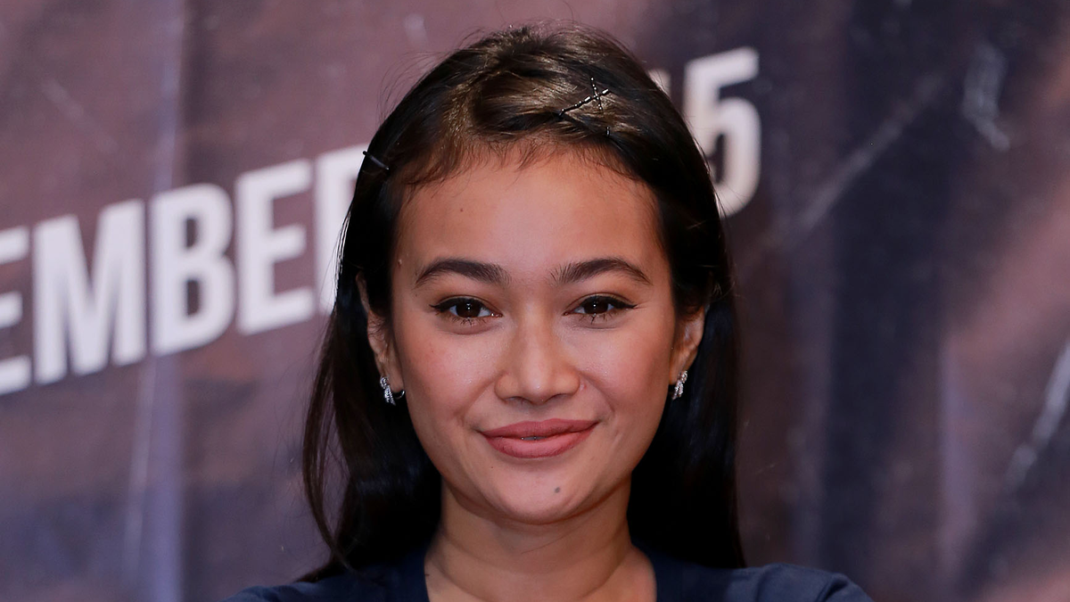 6 Potret Ratu Felisha yang Semakin Seksi, Kembali Main Film Setelah ...