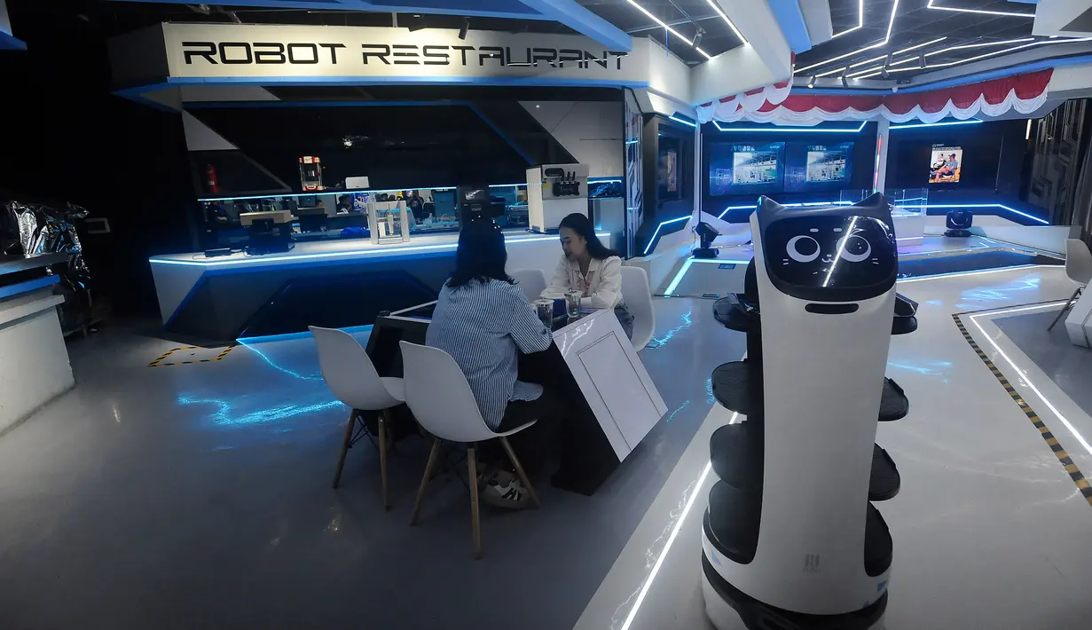 Mengenal dan Bermain Bersama Robot di Robopark Indonesia - Foto ...