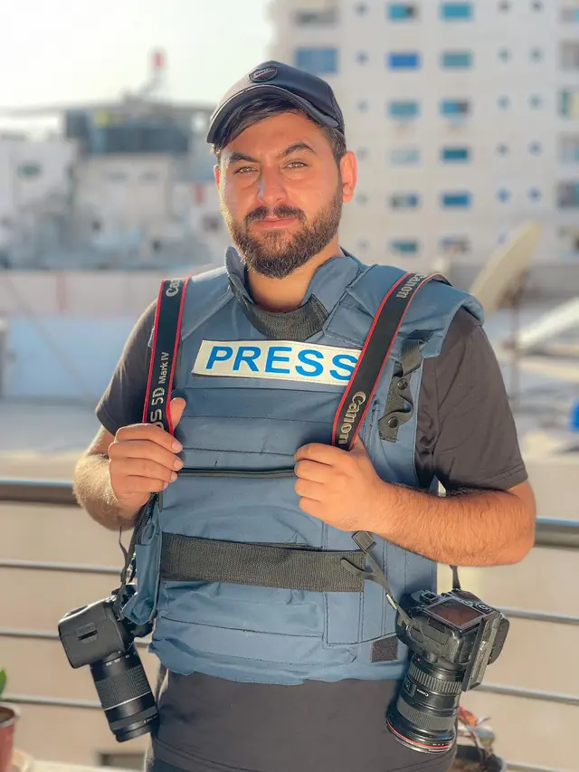 Jurnalis Foto di Gaza DM Dara Arafah: Jangan Tinggalkan Kami Sendirian - ShowBiz Liputan6.com