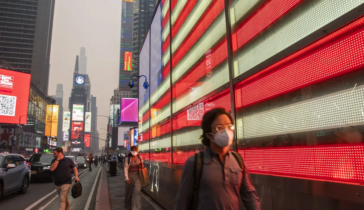 Saat Times Square Dikepung Kabut Asap Karhutla Kanada - Foto Liputan6.com