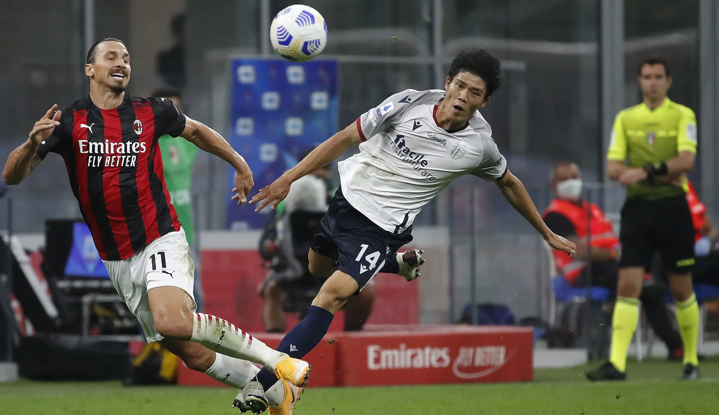 FOTO: AC Milan Taklukkan Bologna di San Siro - Foto Liputan6.com