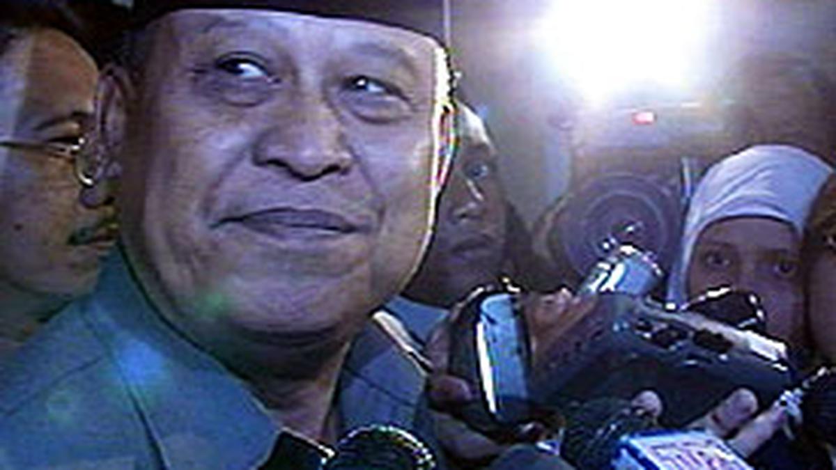 Sjachriel Darham Membantah Tak Melaporkan Kekayaan - News Liputan6.com