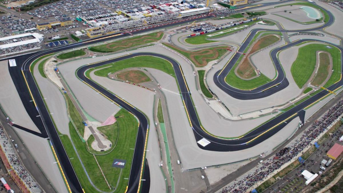 Mengenal Ricardo Tormo, Sirkuit Duel Akbar Rossi Vs Lorenzo - Bola ...