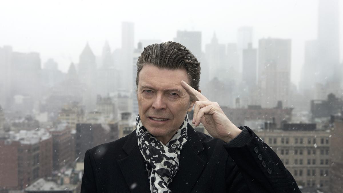 David Bowie Wariskan Rumah Adat Jawa di Daratan Afrika