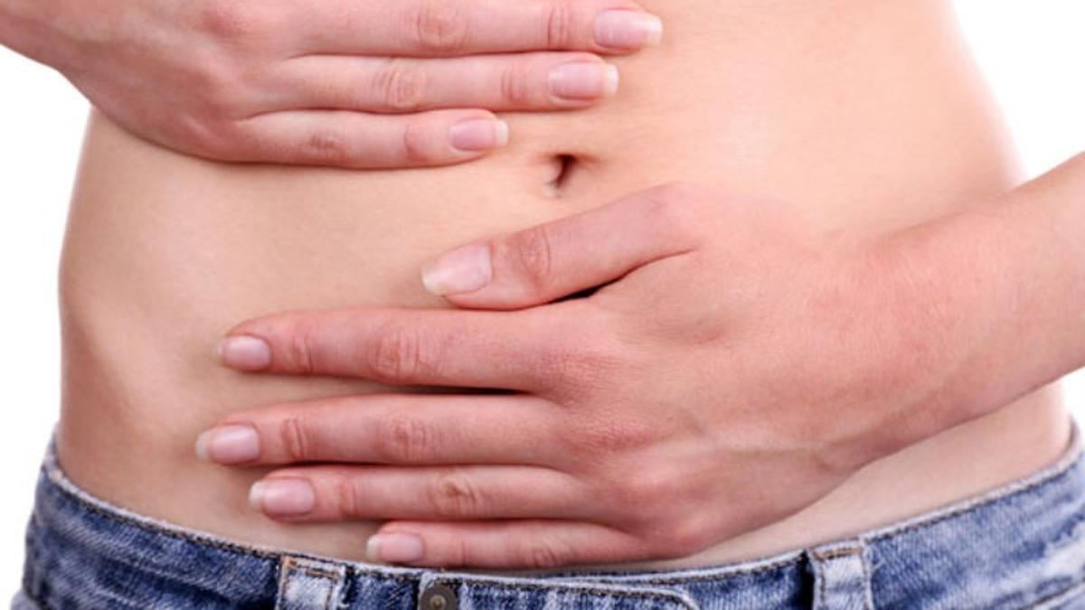 Mengejutkan, Ini 3 Manfaat Pijat Perut Sendiri - Health Liputan6.com