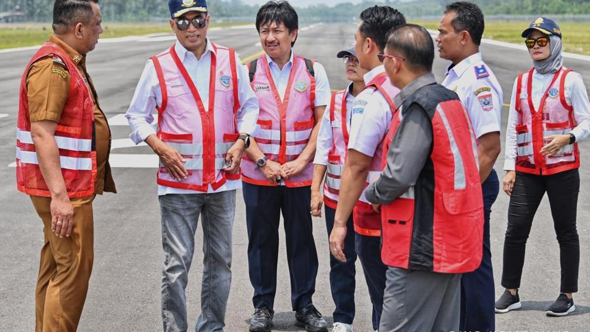 AP I dan AP II Digabung, Menhub Budi Karya Semringah - Bisnis Liputan6.com
