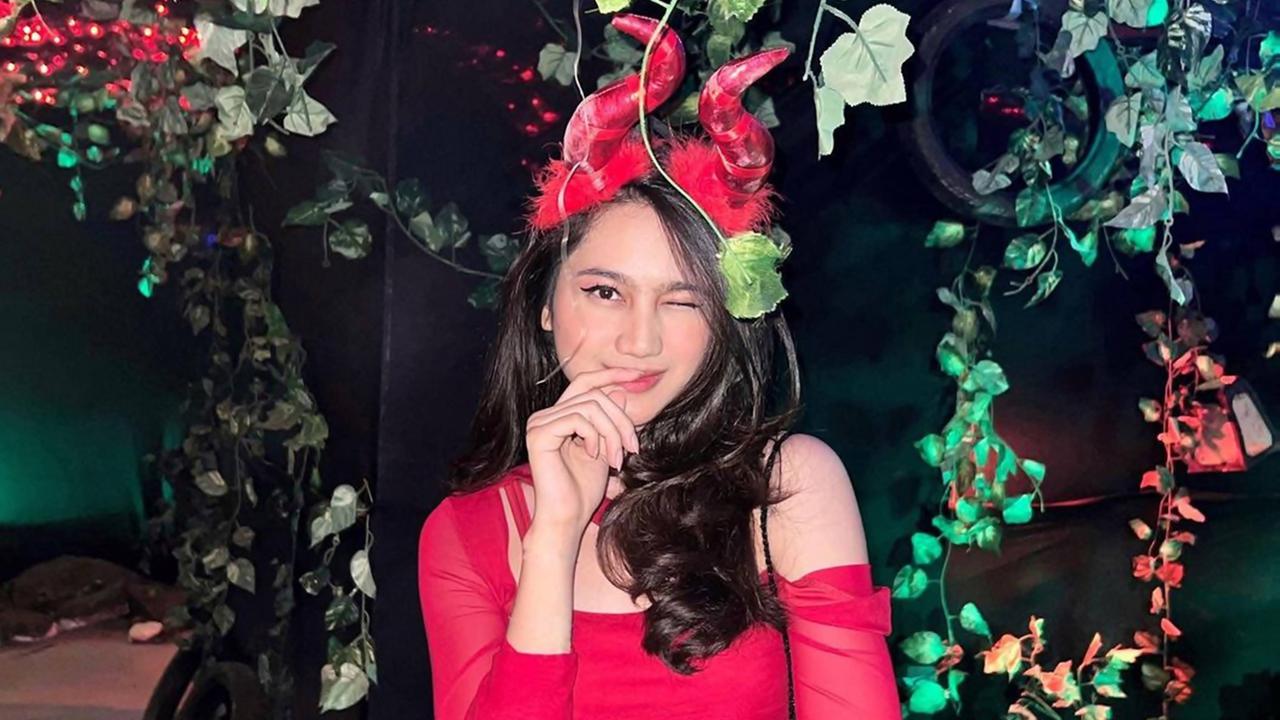 Potret Flora Shafiq dan 6 Member JKT48 yang Mengundurkan Diri ...