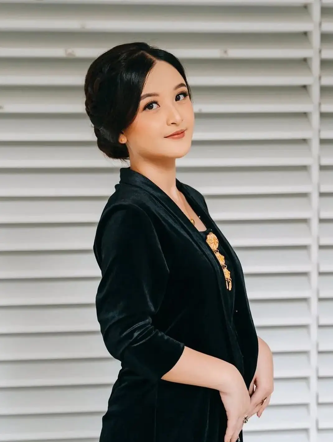 Cantiknya Bagai Pinang Dibelah Dua, Potret Athala Rania Anak Ria Enes ...