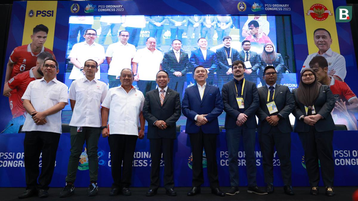 Momen Perpisahan Iwan Bule dengan Pengurus PSSI: Saling Berfoto dan ...