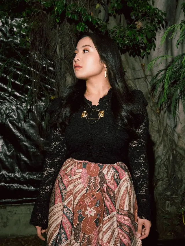 Lirik Kata Mereka Ini Berlebihan yang Dipopulerkan Bernadya, Lengkap ...