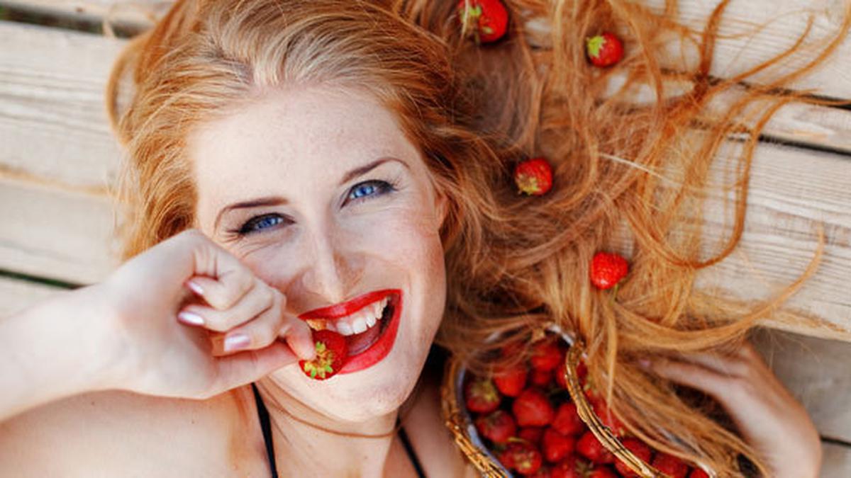 Tubuh Segar dan Awet Muda Bisa Kamu Miliki Jika Rutin Makan Buah Berry