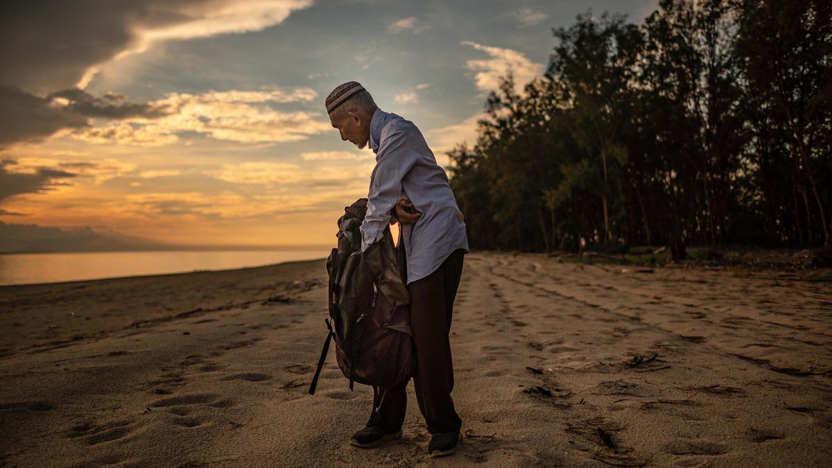 Rekomendasi Pergemi Terkait Lansia di Masa Pandemi COVID-19 - Health ...