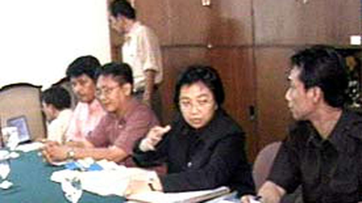 Soal STPDN, Depdagri Melayangkan Surat Keberatan - News Liputan6.com