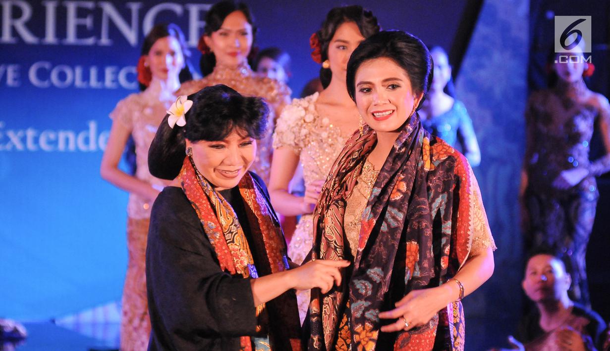 FOTO: Koleksi Anne Avantie Tampil dalam Avantie’s Exclusive Trunk Show ...