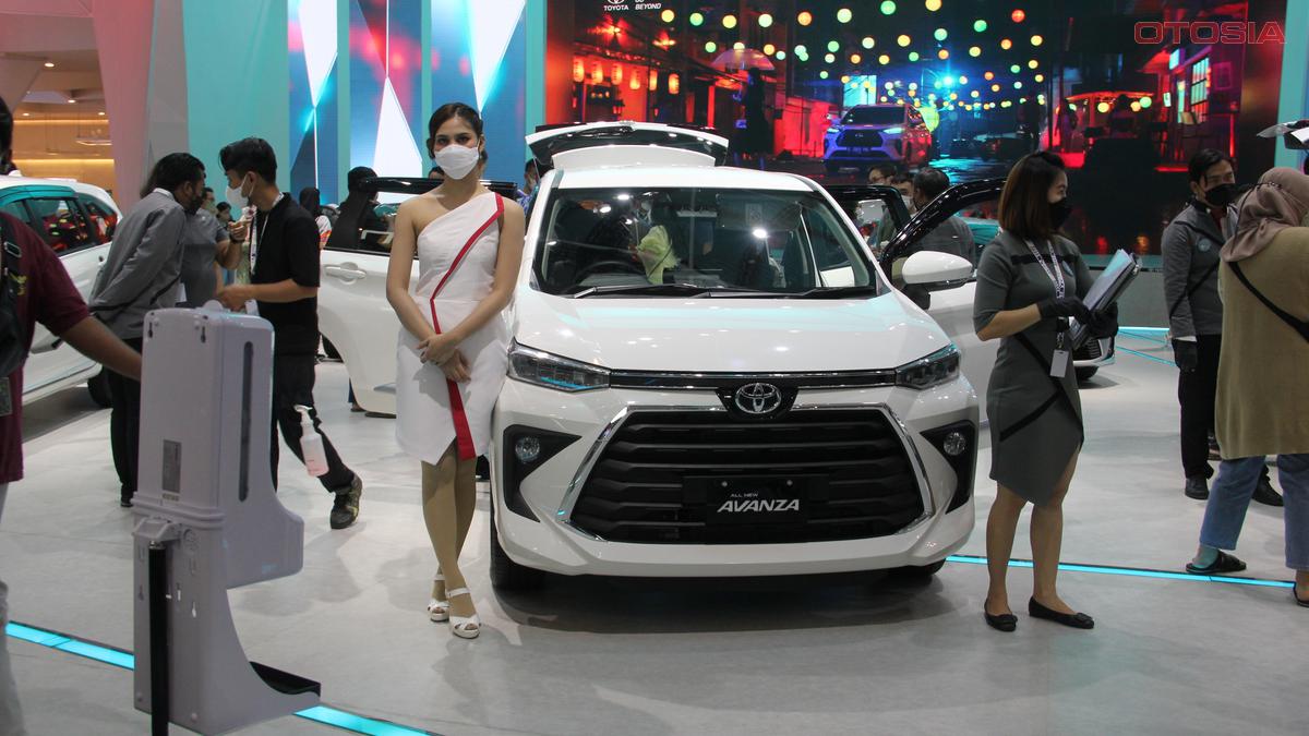 Niat Beli Low MPV, Berikut Simulasi Kredit Toyota Avanza dan Veloz ...