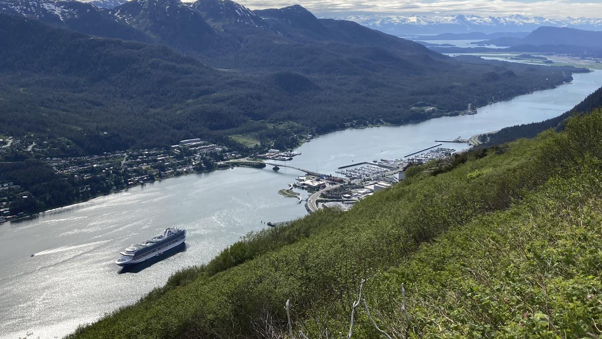 Selat Adalah Laut yang Terbentang di Antara Pulau, Pahami Fungsinya ...