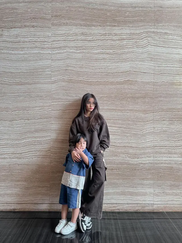 Disebut Makin Mirip, Intip Potret Terbaru Fuji dan Gala Sky - Citizen6 ...