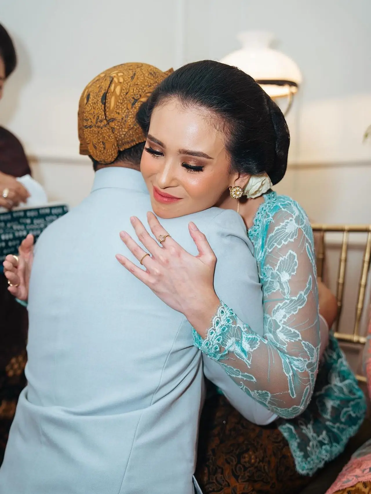 Baru Melakukan Upacara Langkahan Ini Pesan Ayushita Untuk Sang Adik