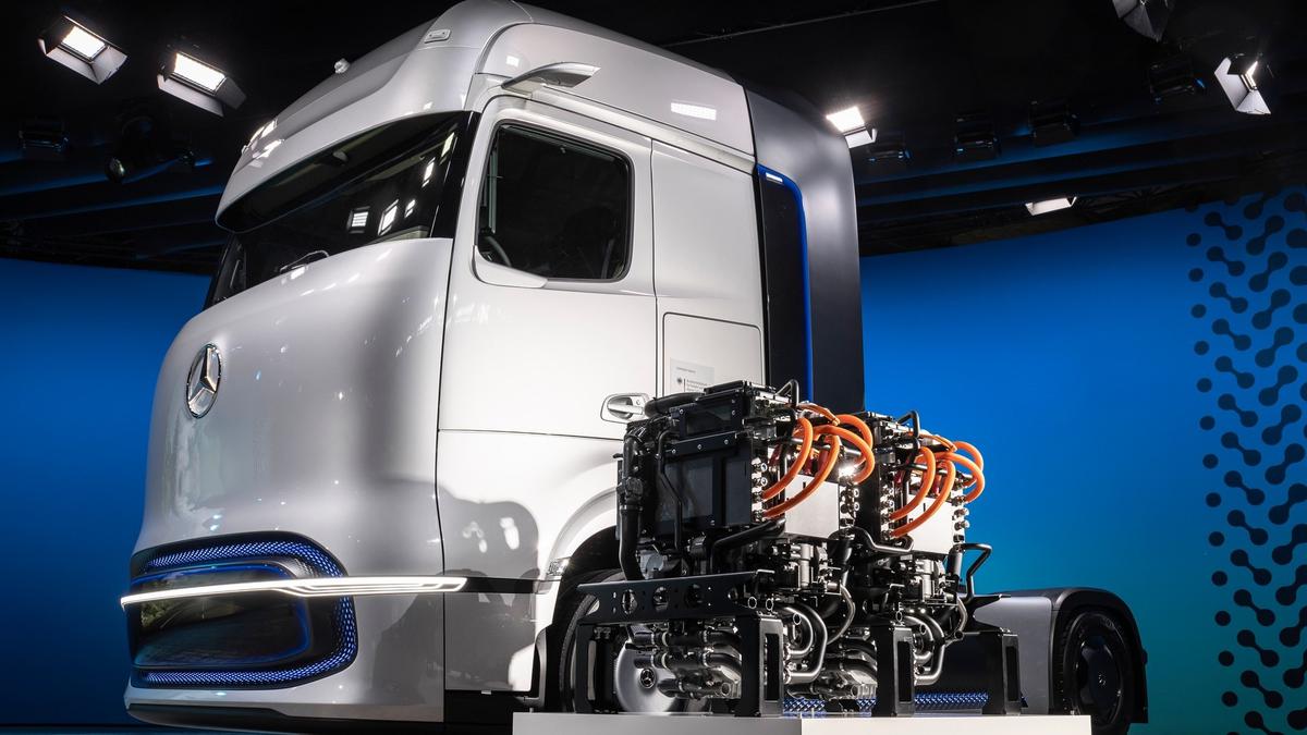 Mercedes GenH2 Berbahan Bakar Hidrogen, Ini Spesifikasinya - Otomotif ...