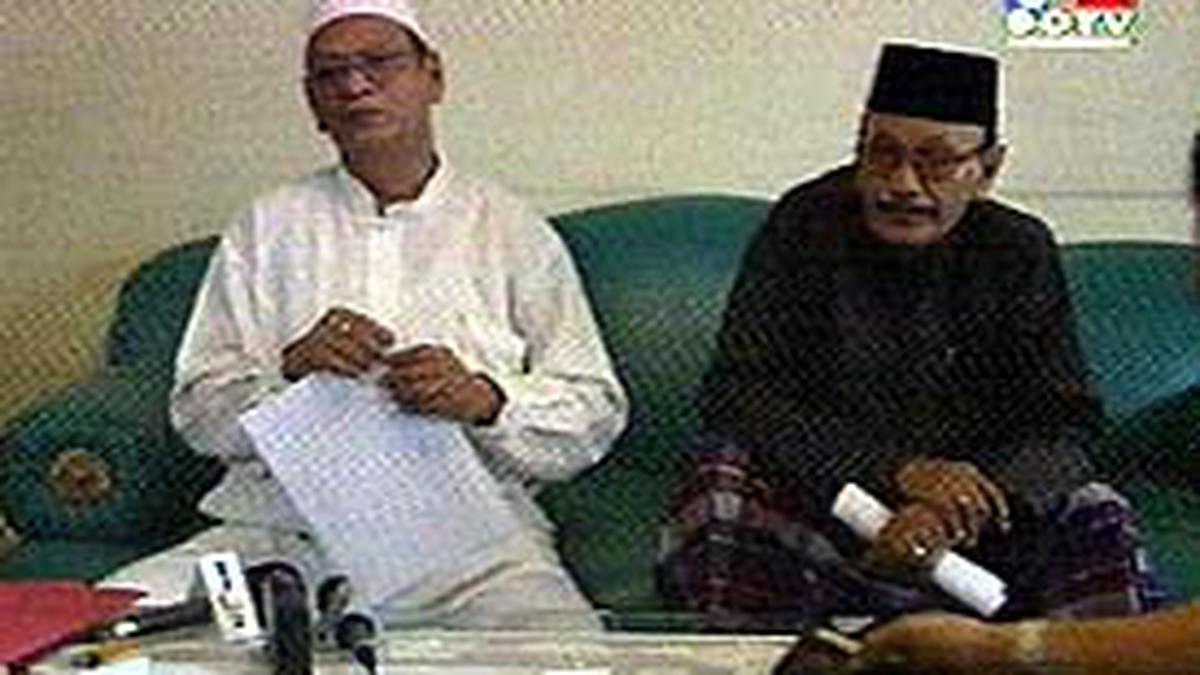 Habib Fuad: Pernyataan Habib Husein adalah Fitnah - News Liputan6.com