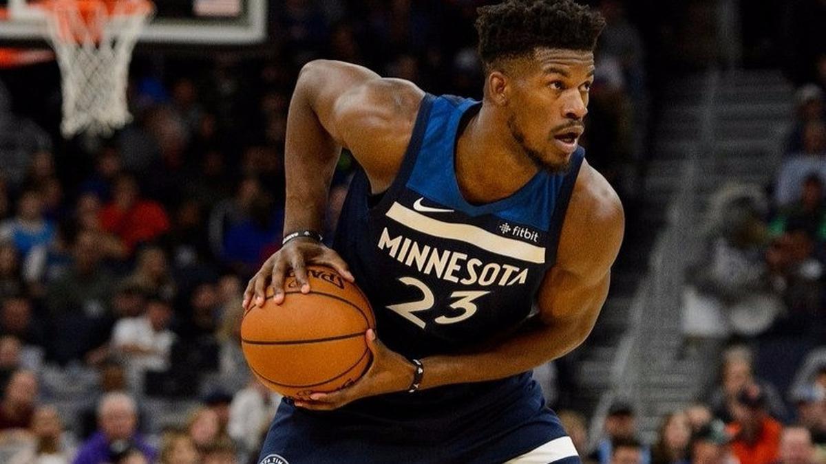 NBA: Rockets Ingin Dapatkan Jimmy Butler - NBA Bola.com