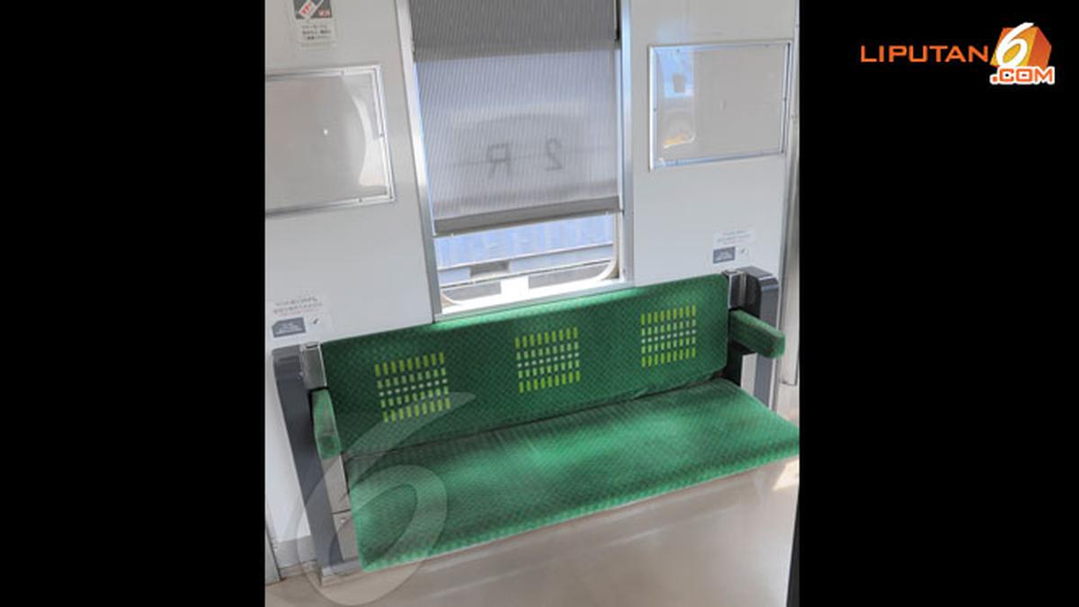 Intip Interior Gerbong Kereta Api Baru - Foto Liputan6.com