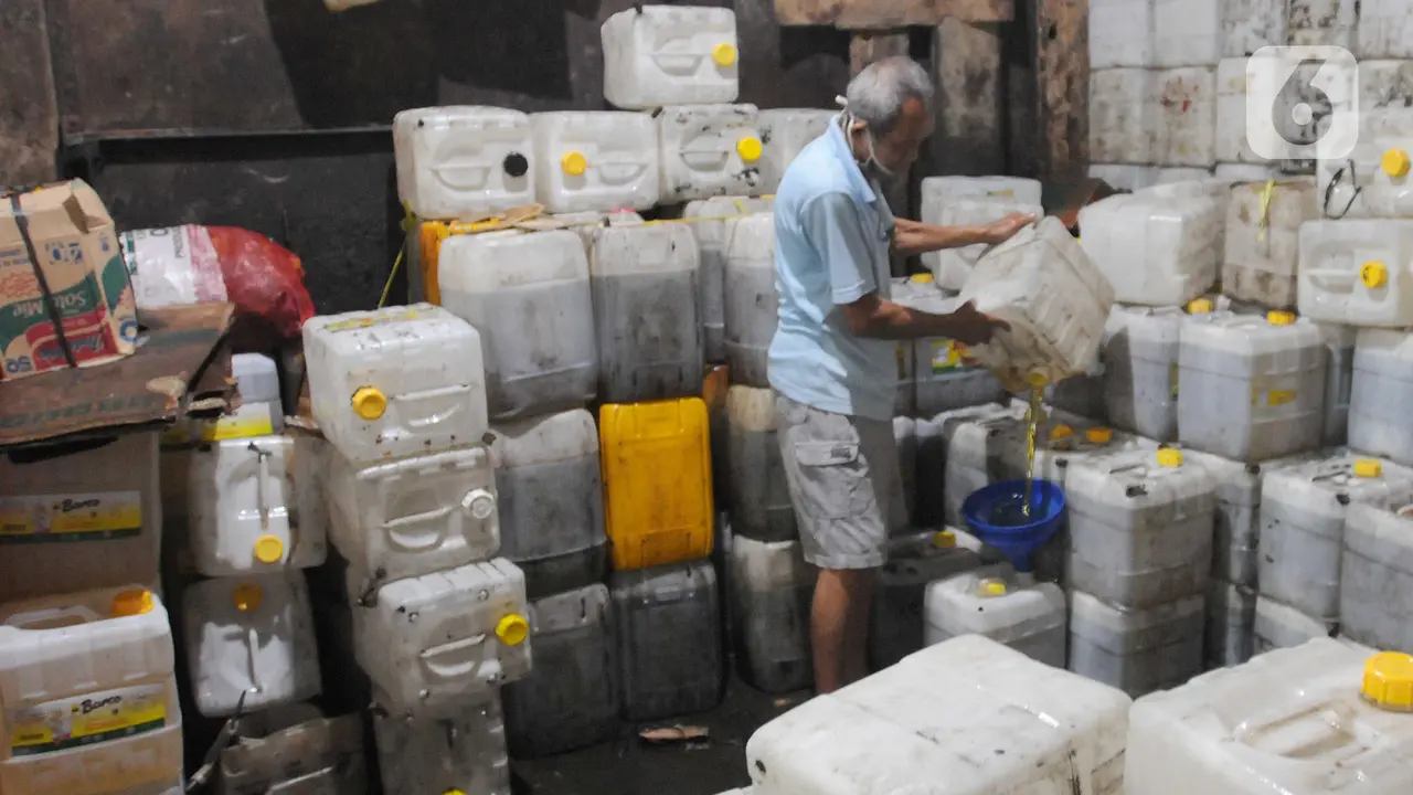 Tak Bebas PPN 11 Persen, Harga Minyak Goreng Tambah Mahal - Bisnis ...