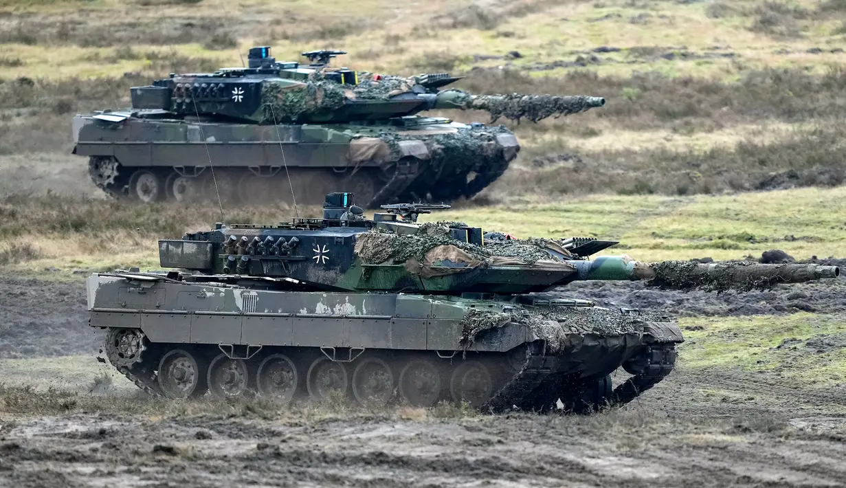 Jerman Unjuk Kemampuan Tempur Tank Leopard 2A6 - Foto Liputan6.com