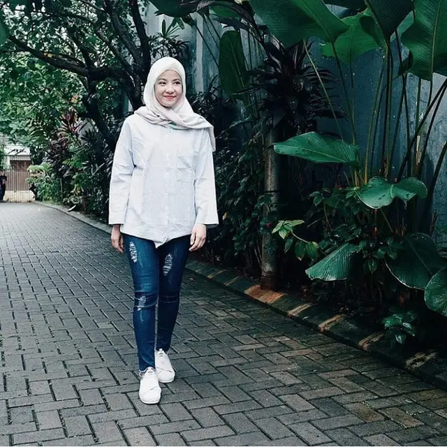 Kini Makin Syari, Ini 6 Potret Lawas Penampilan Natasha Rizky Pakai ...