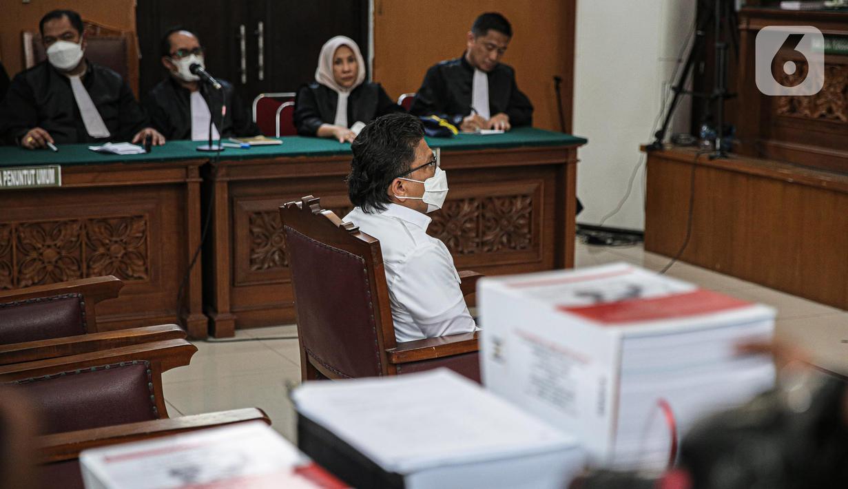 Tumpukan Berkas Pleidoi Ferdy Sambo Di Sidang Kasus Pembunuhan Brigadir