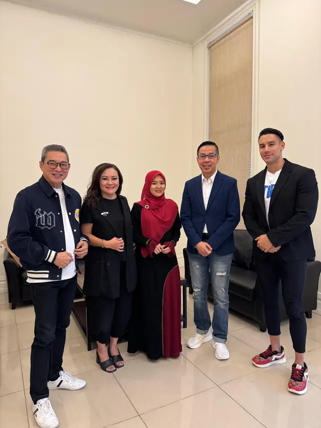 Profil Ippho Santosa, Penulis Buku Bestseller dan Motivator ...