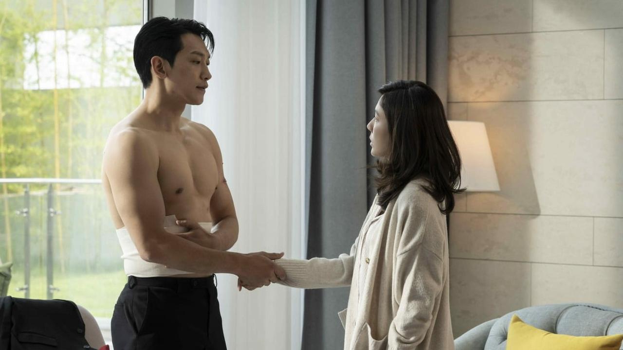 6 Fakta Seru Drakor Red Swan: Rain Jadi Bodyguard Irit Dialog, Kim Ha ...