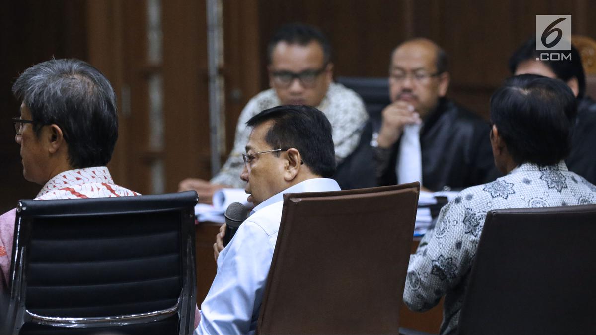 FOTO: Setya Novanto Bersaksi di Sidang Irvanto Hendra Pambudi dan Made ...
