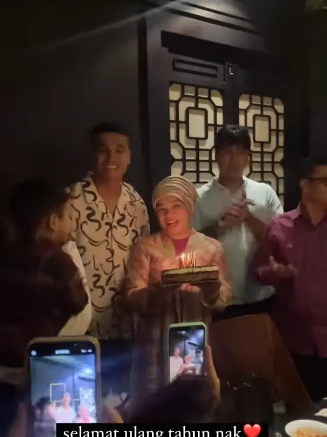 7 Potret Ultah Fadly Faisal di Rumah Baru, Undang Pak Ansori Penyelamat ...