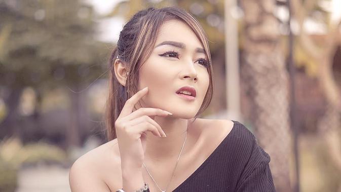 Ratri Putri Pilih Tenar sebagai DJ Ketimbang Pansos - ShowBiz Liputan6.com