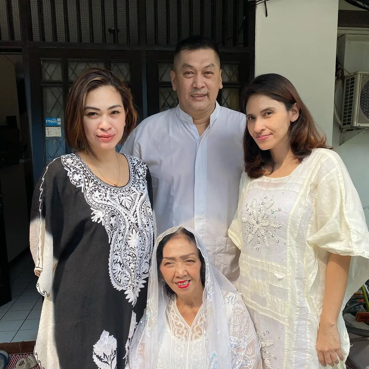 Donny Kesuma Meninggal Dunia di Usia 55 Tahun, Ini 6 Potret Kenangannya ...