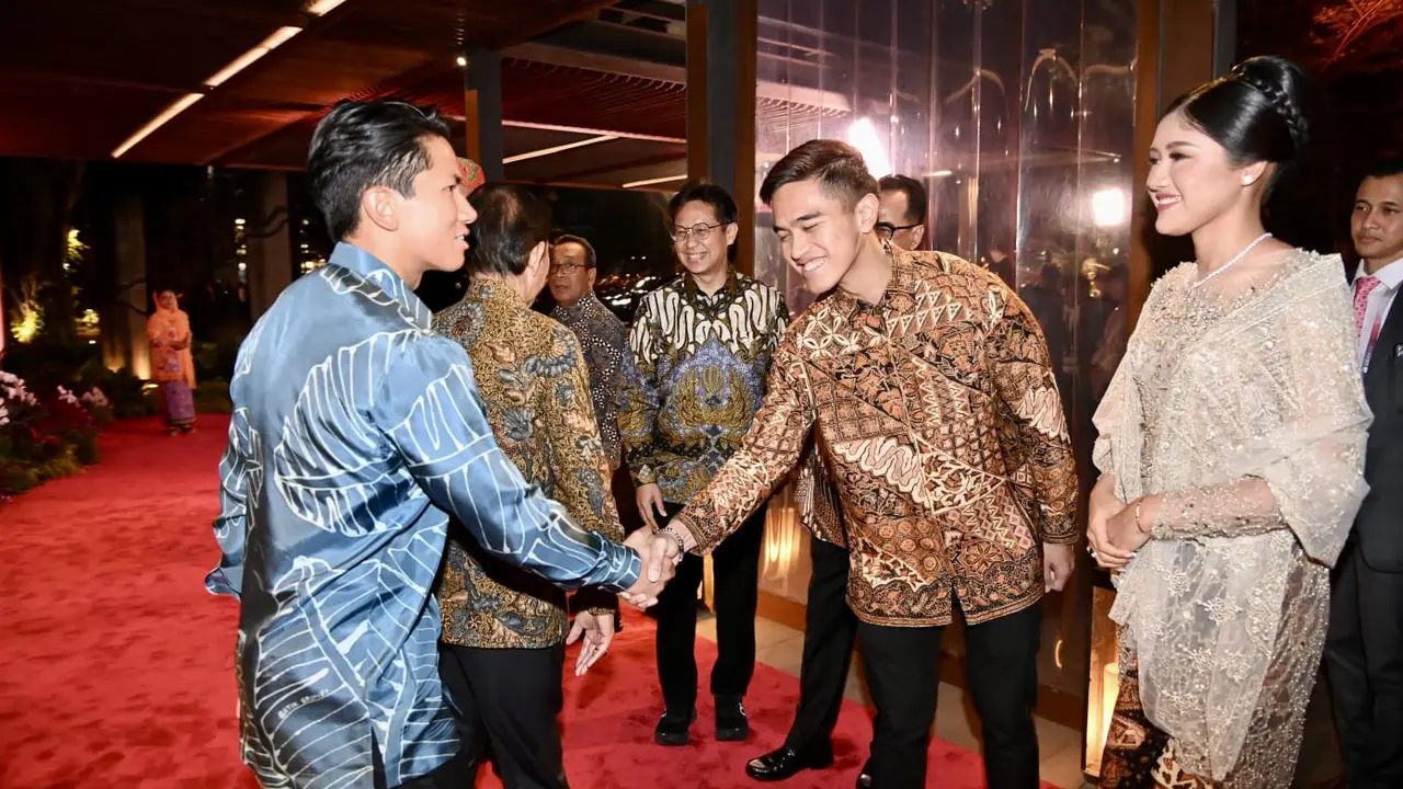 7 Potret Keren Pangeran Mateen dan Xavier Trudeau, Dua Anak Kepala ...