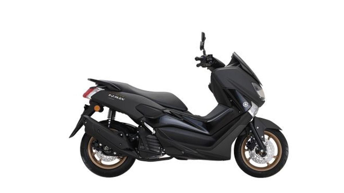Tampilan Keren Yamaha NMax Hitam dan Pelek Emas, Berapa Harganya ...