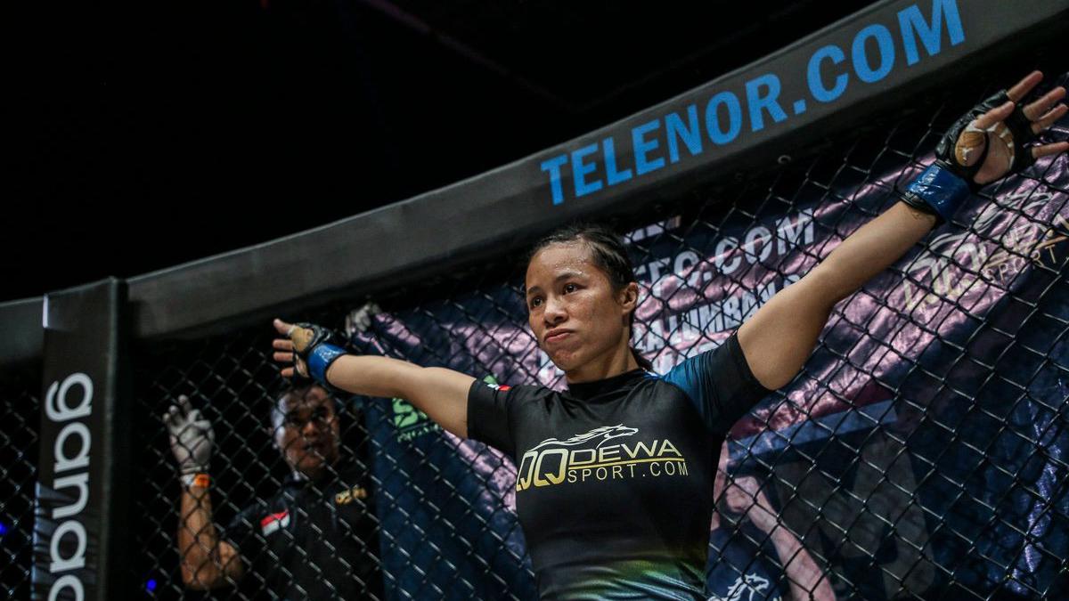 ONE Championship: Priscilla Tak Mau Larut dalam Kekalahan