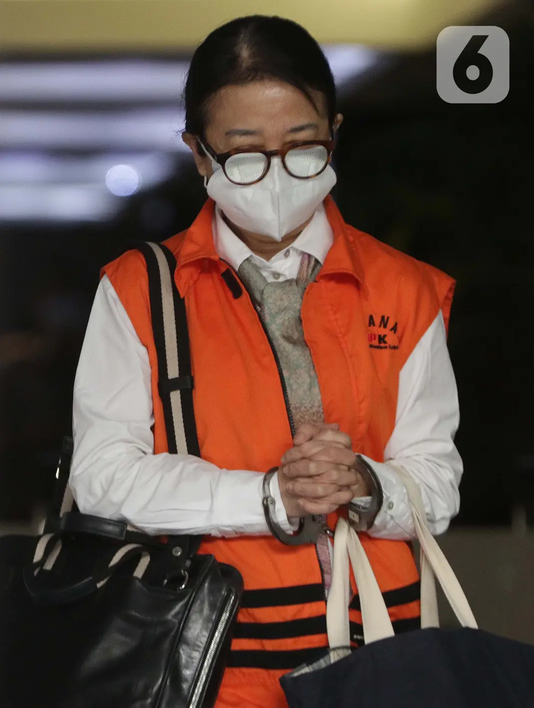 FOTO: Dua Tersangka Suap Proyek Jalan di Bengkalis Jalani Sidang Secara ...