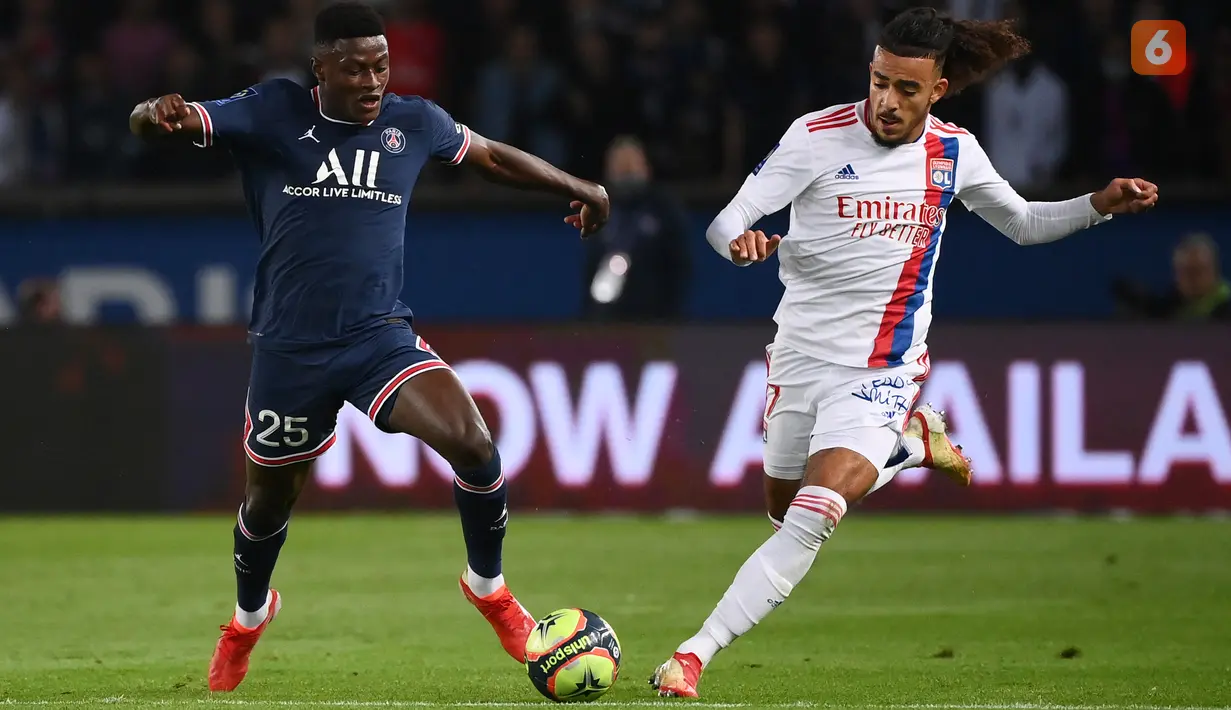 FOTO: PSG Petik Kemenangan Dramatis Atas Lyon - Foto Liputan6.com