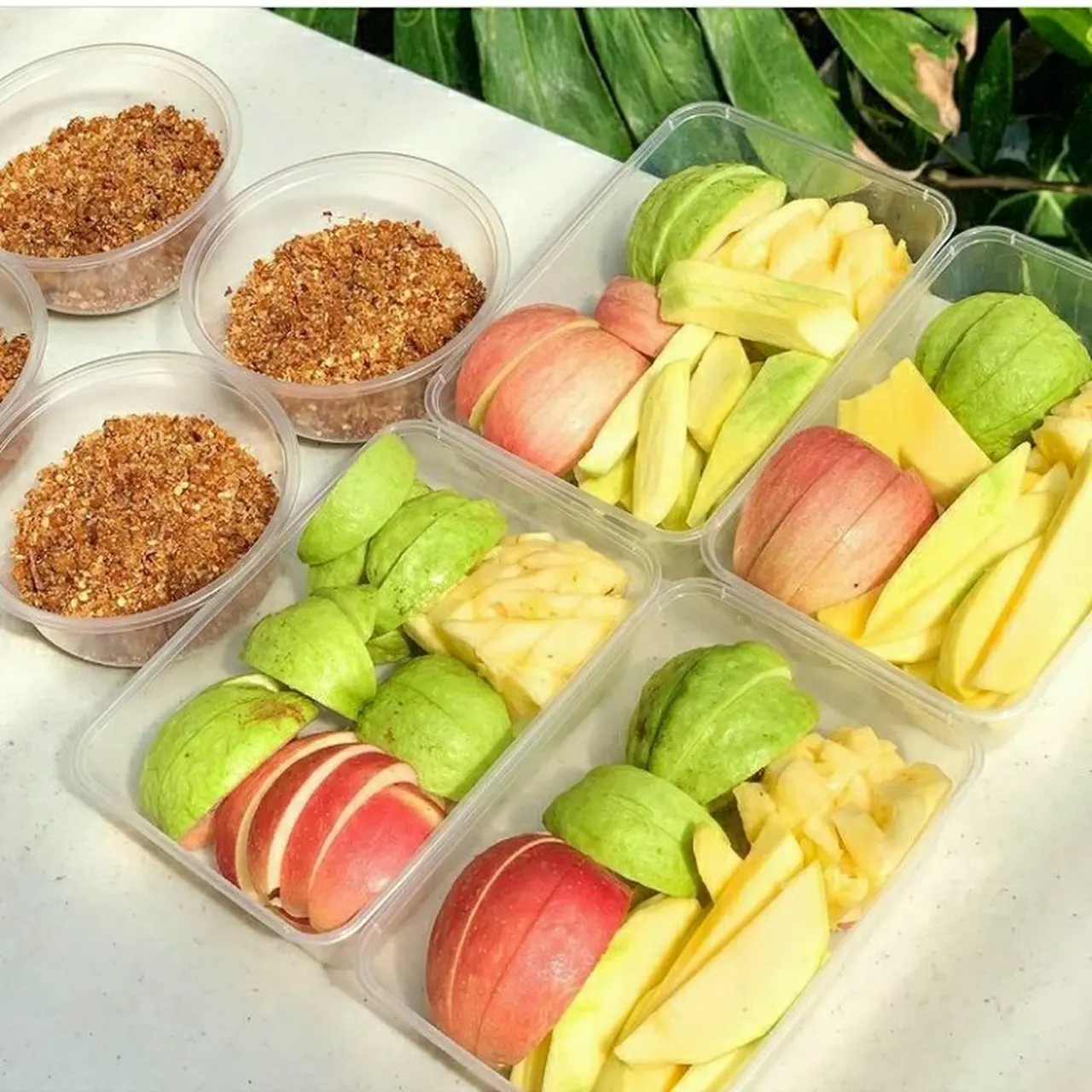 Menikmati Segarnya Rujak Buah di Surabaya, Apa Saja Pilihannya ...