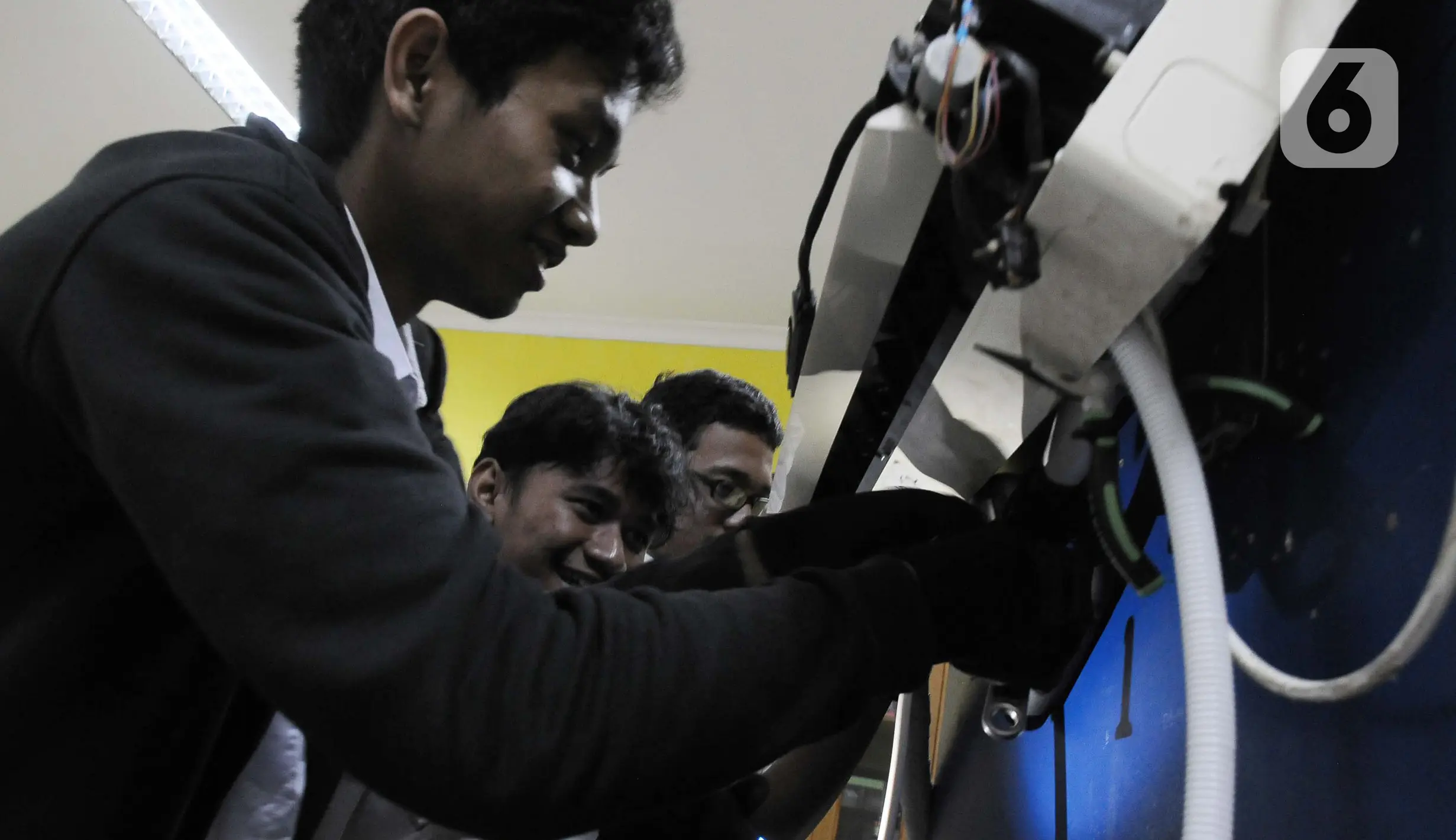 Melihat Pelatihan Keterampilan Kerja bagi Warga Jakarta - Foto Liputan6.com